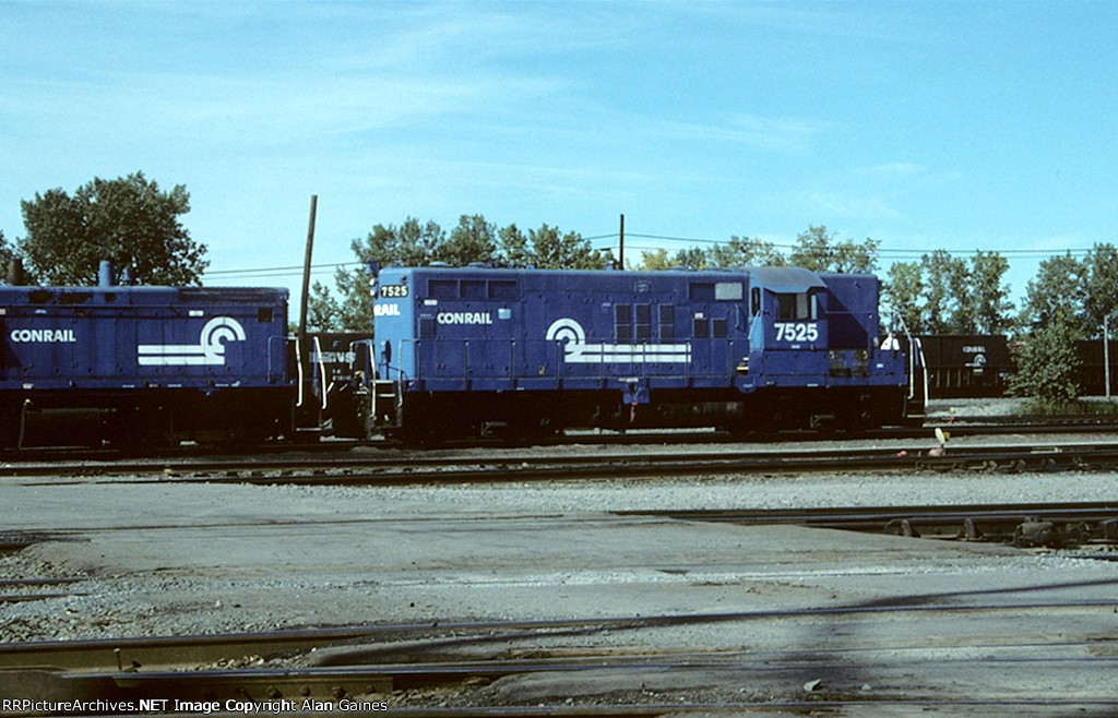 CR GP9 7525